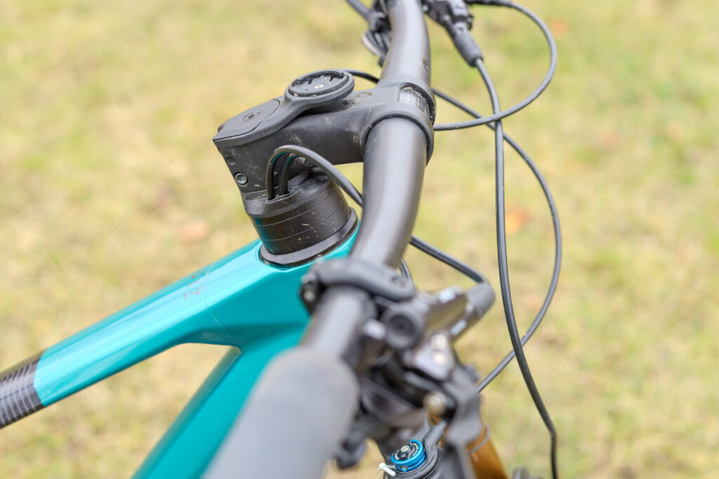 ORBEA OIZ M-PRO – Delší krok rychlost nezkazí! (TEST) | BikeAndRide.cz